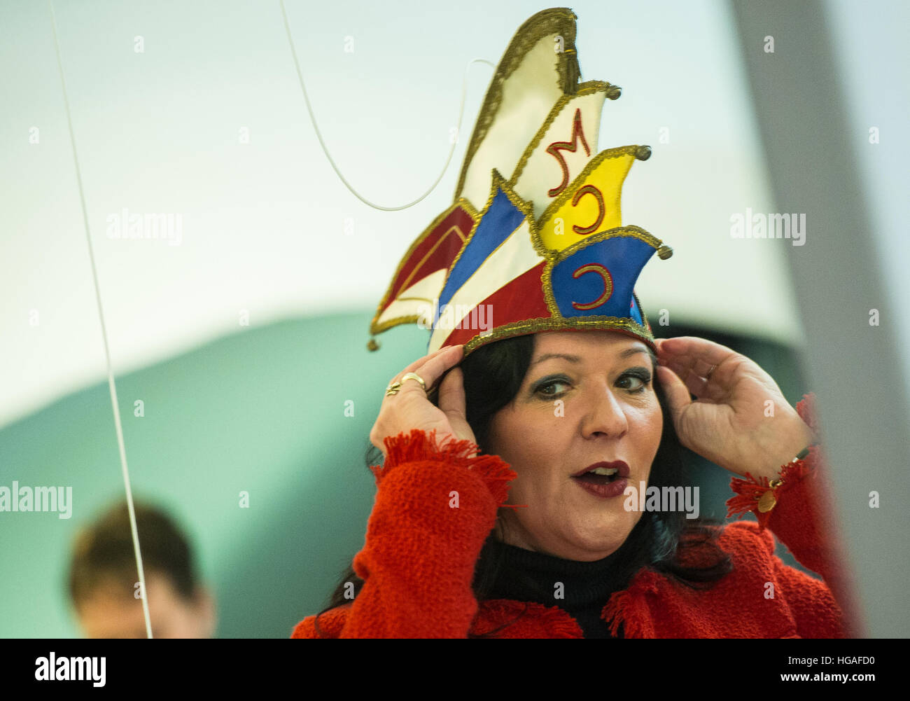 Fools cap hi-res stock photography and images - Alamy