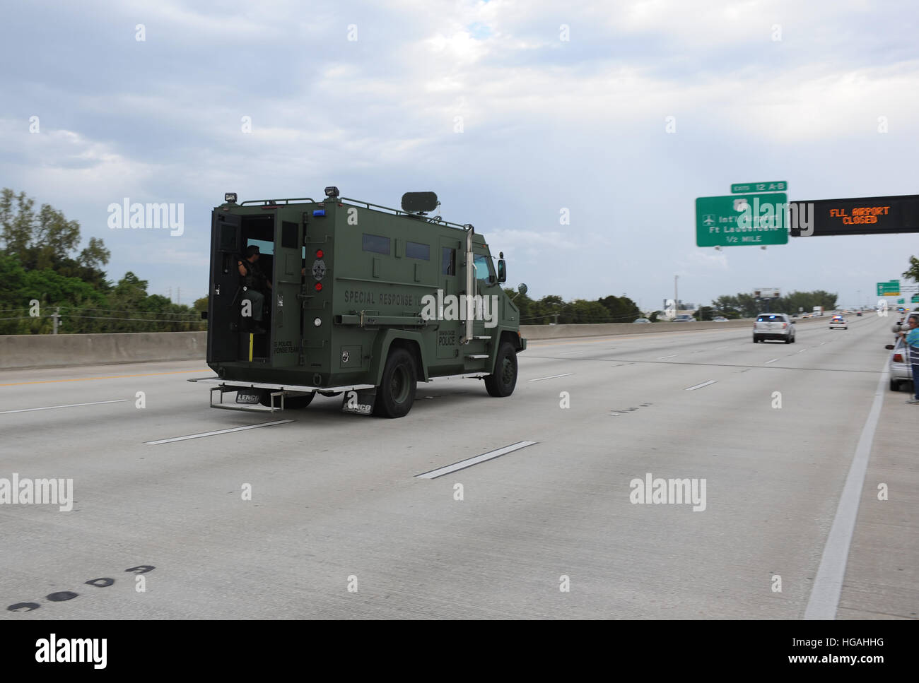 Fort Lauderdale FL, USA. 06th Jan, 2017. Emergency response vehicles ...