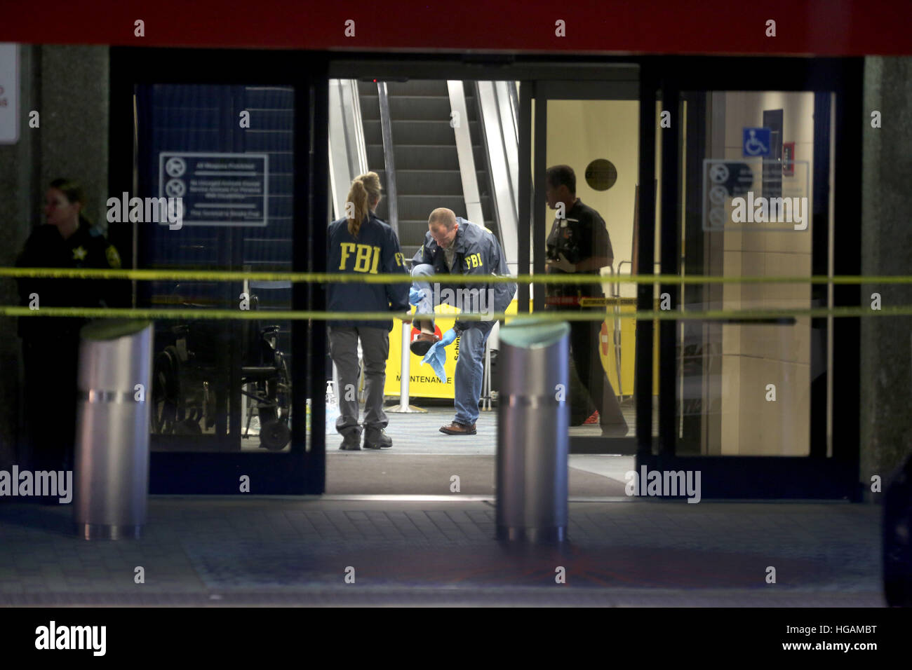 Fbi agent at crime scene hi-res stock photography and images - Alamy