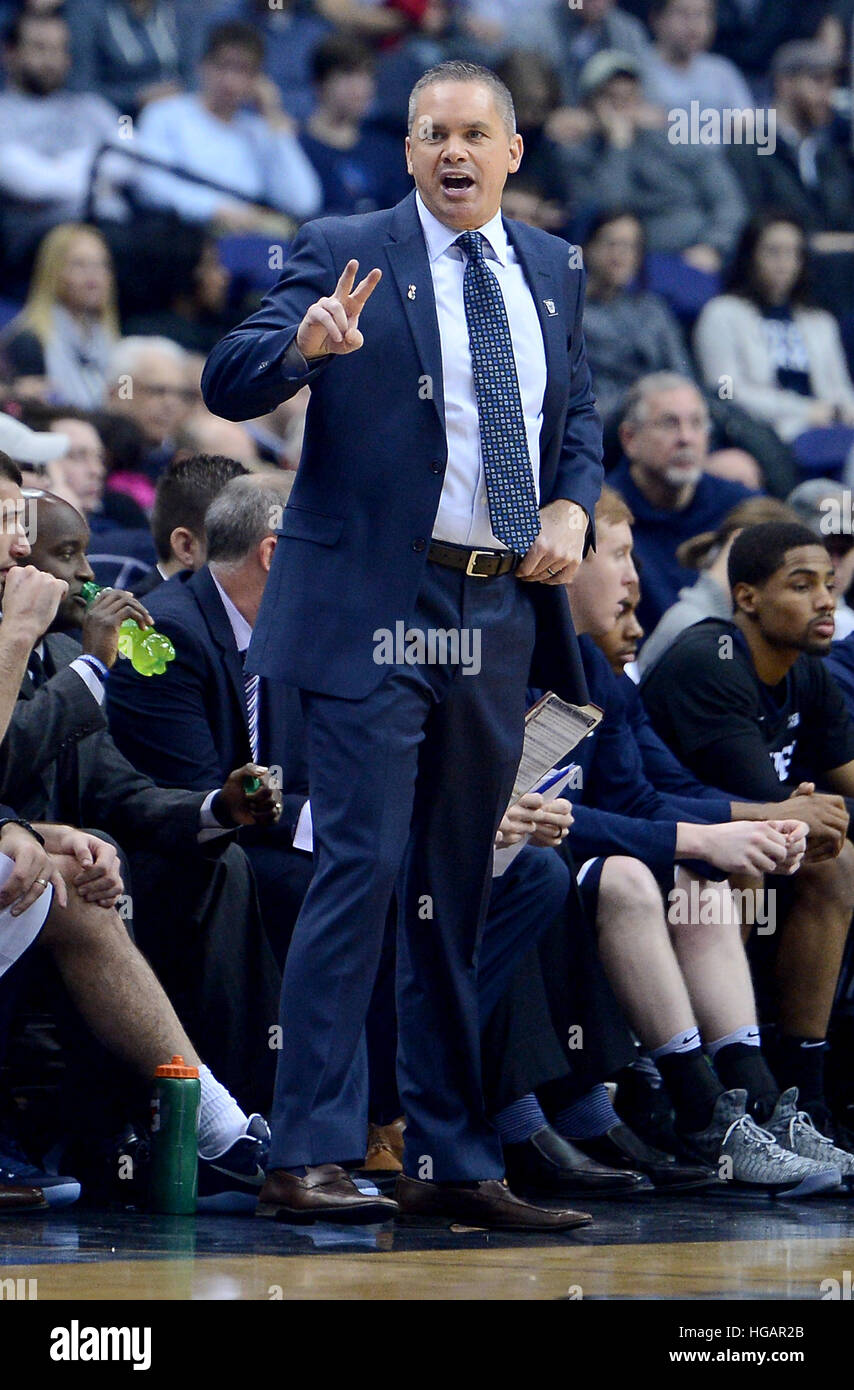 Butler 6 jpg hi-res stock photography and images - Alamy