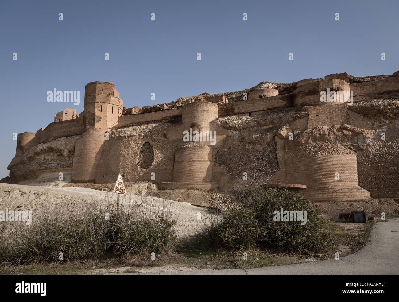 Raqqa, Syria. 7th January, 2016. The SDF (Syrian Democratic Forces ...