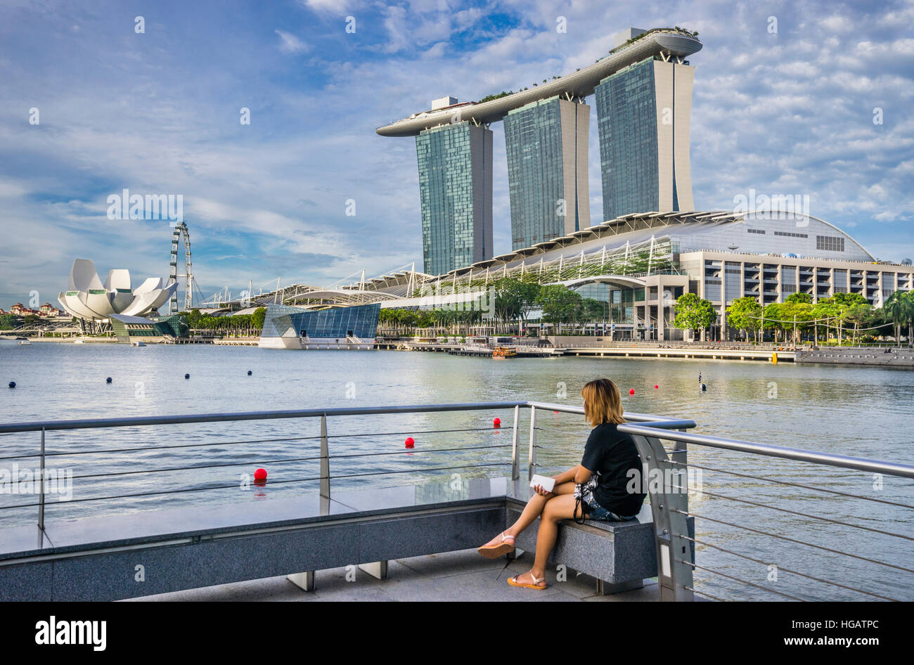 Singapore, view of the Marina Bay Sands resort, the Bayfront Shoppes ...