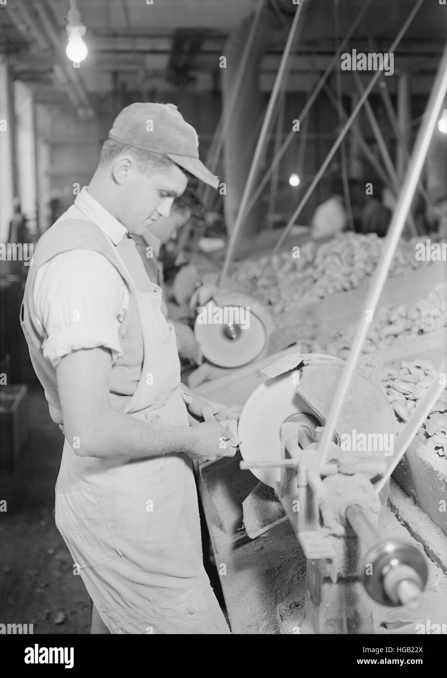 Work projects administration workers hi-res stock photography and ...