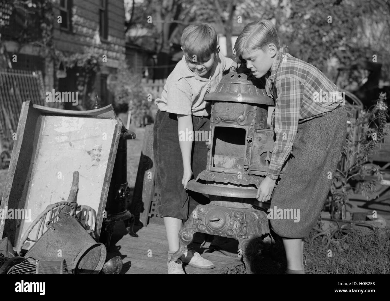 War scrap horizontal hi-res stock photography and images - Alamy