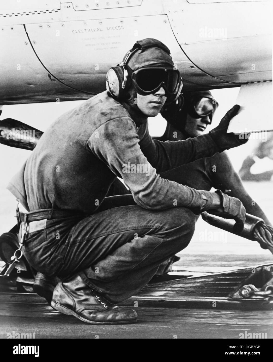 Aircraft carrier catapult hi-res stock photography and images - Alamy