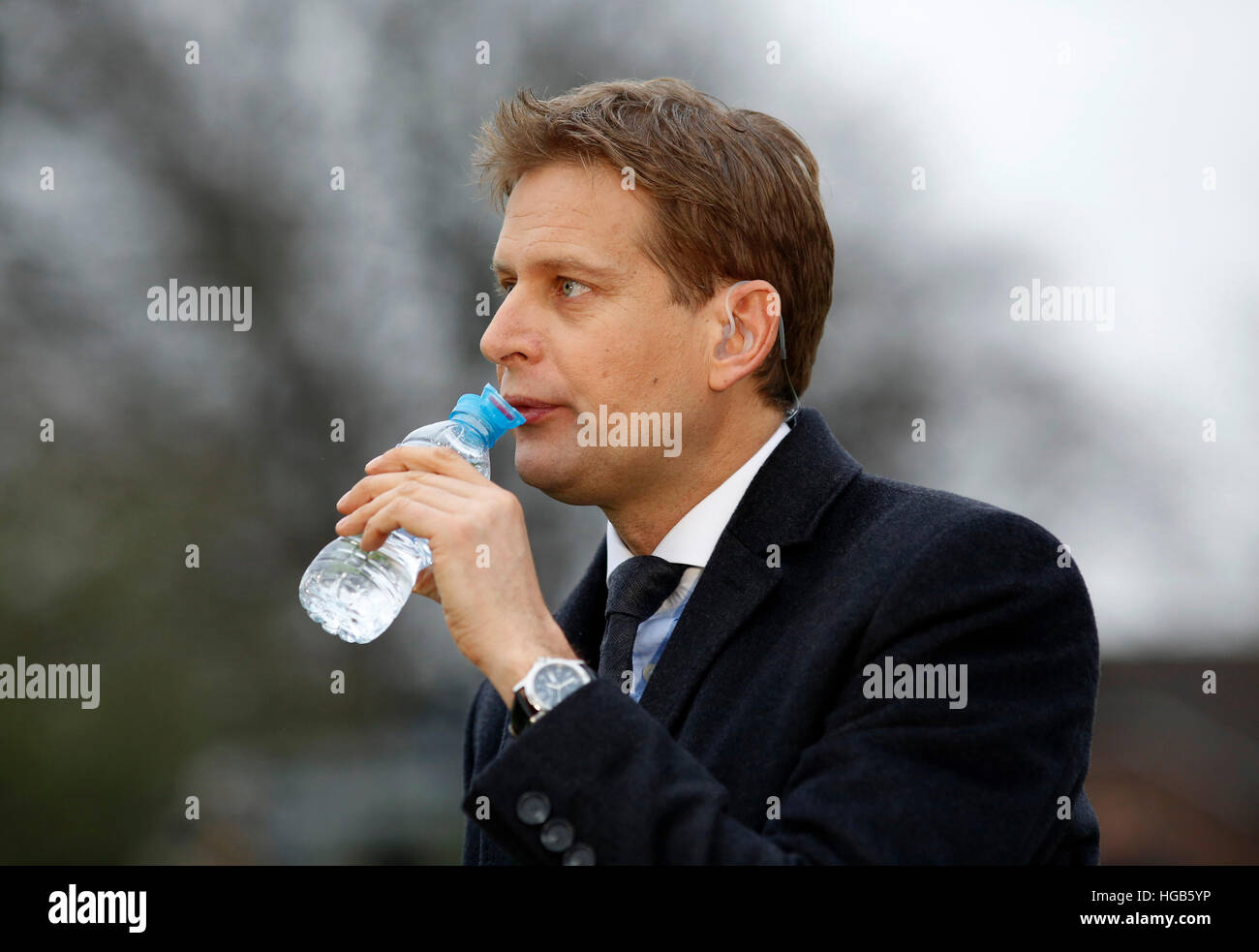 ITV Racing presenter Ed Chamberlin during 32Red Day at Sandown ...