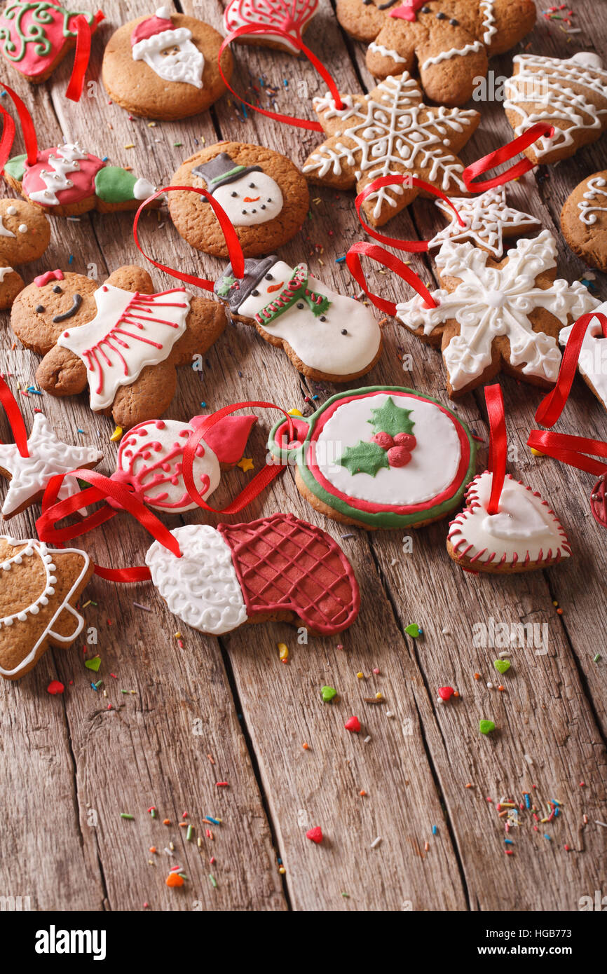 Christmas gingerbread man snow hi-res stock photography and images - Alamy