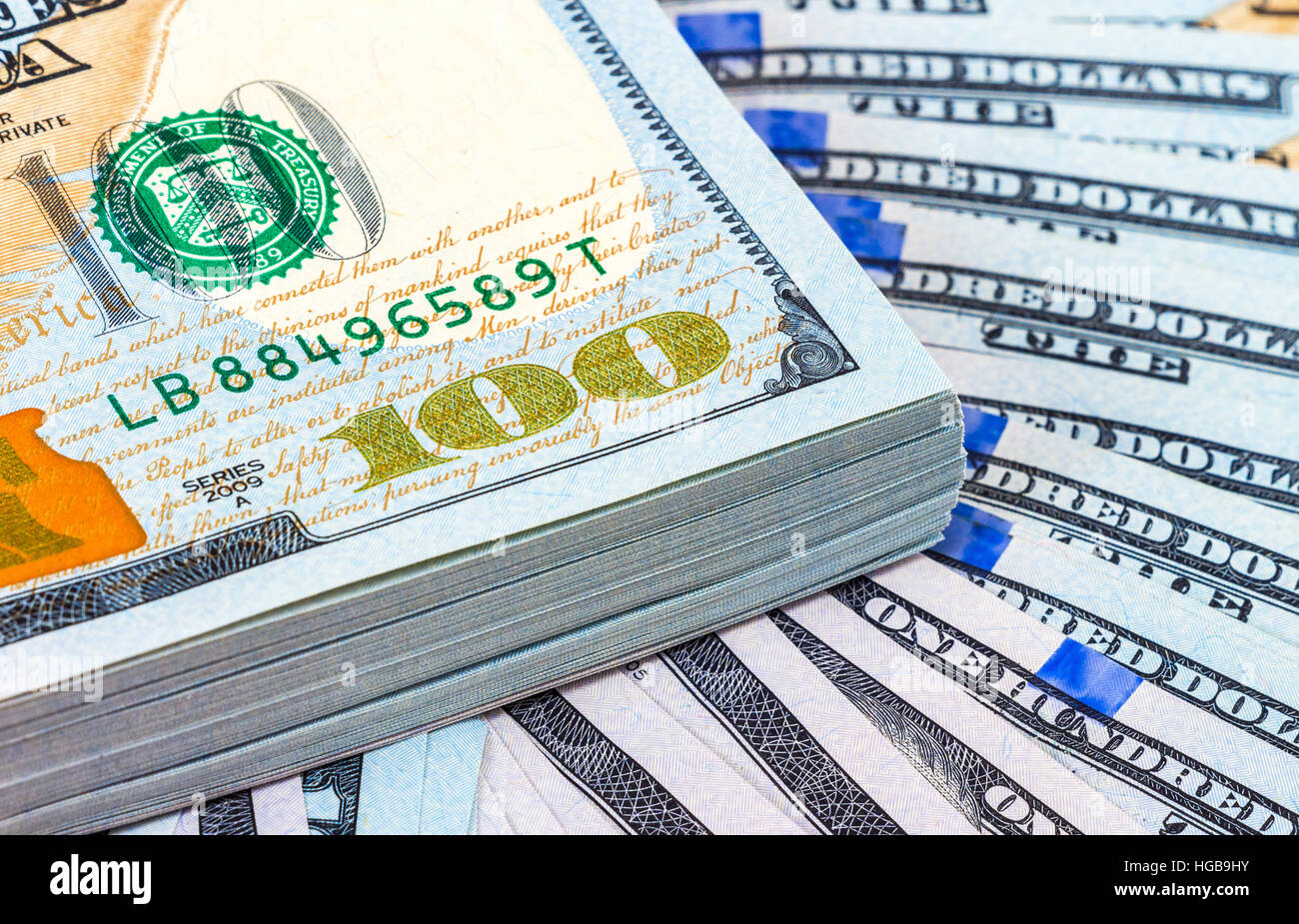 Ten thousand dollars pile hi-res stock photography and images - Alamy