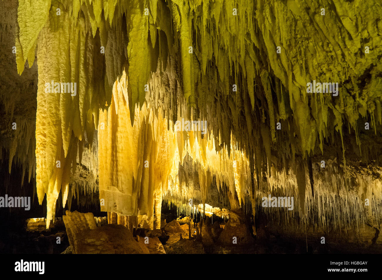 Speleothem formation or cave formation of calcium carbonate in Jewel ...