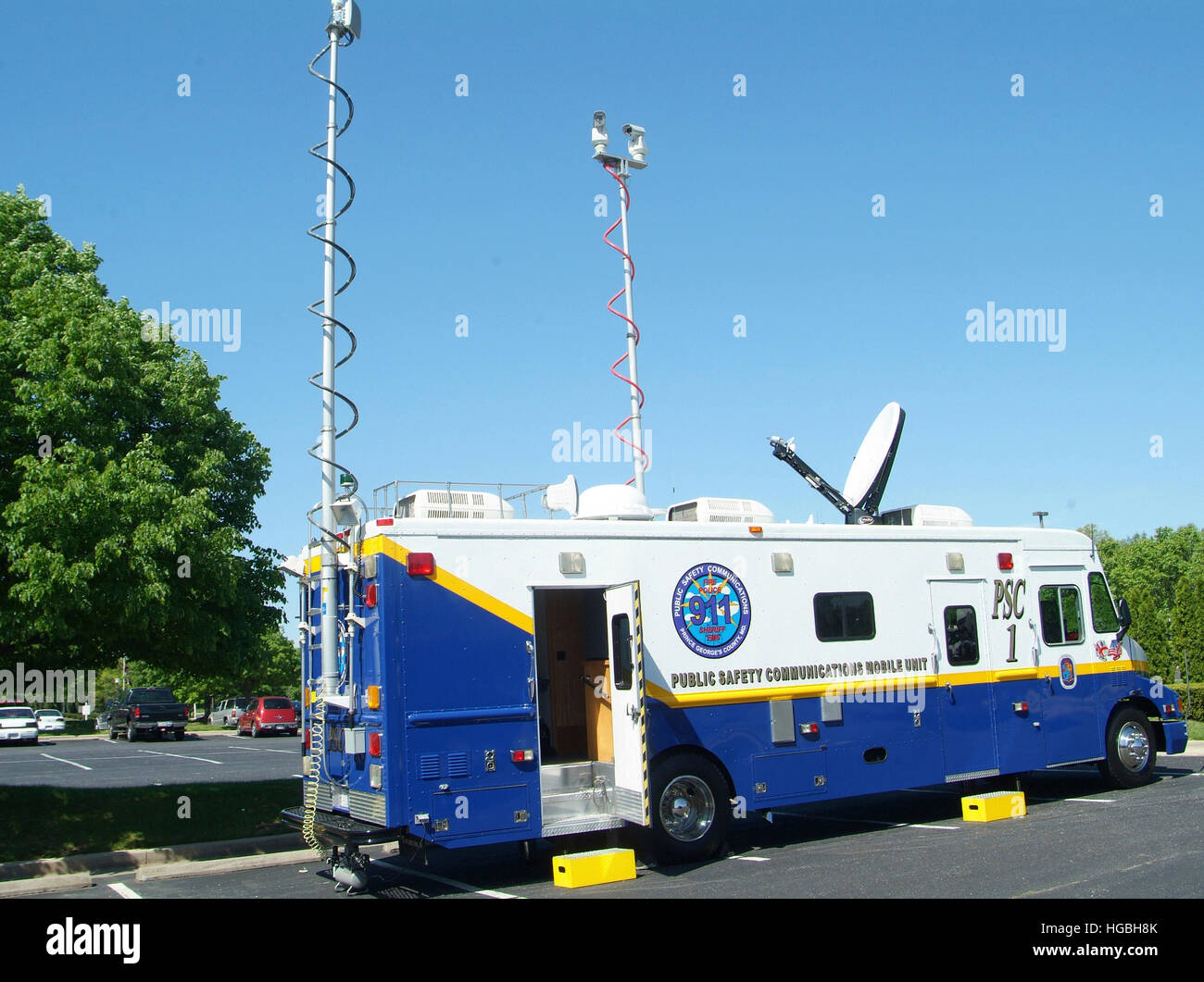 Police mobile command post hi-res stock photography and images - Alamy