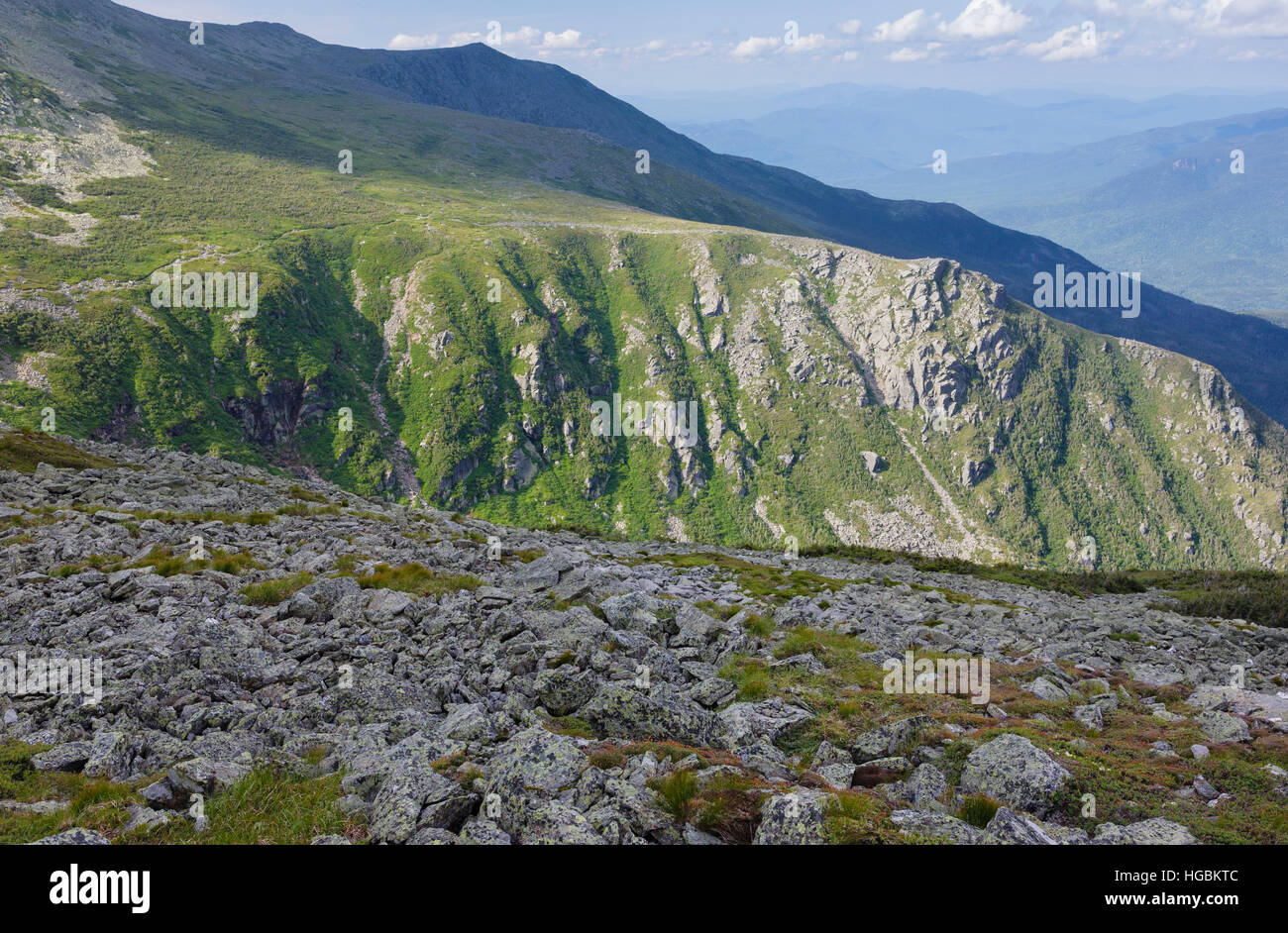Mount Washington - Tuckerman Ravine from Davis Path in the White ...