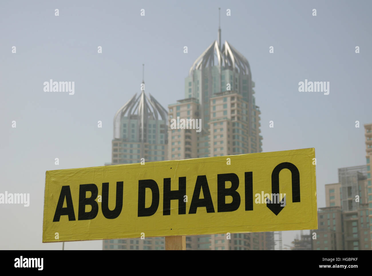 Dubai direction signs hi-res stock photography and images - Alamy