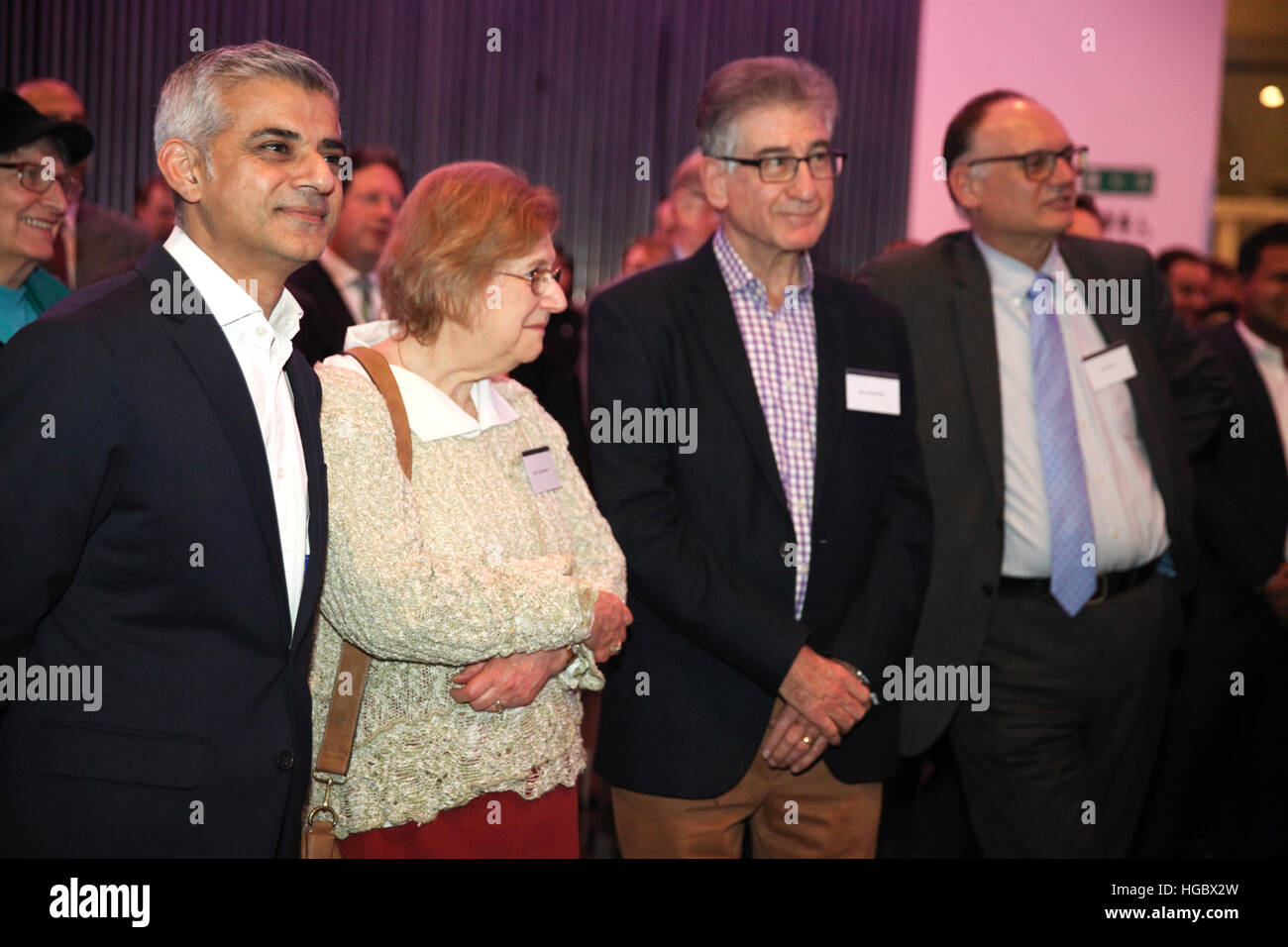 Sadiq Khan, Mark Regev and members of the Jewish community attend ...