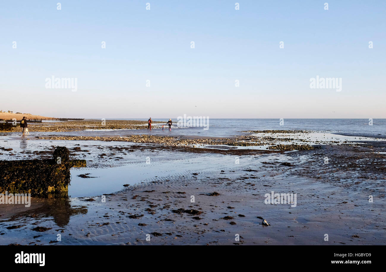 Beaches in britain hi-res stock photography and images - Alamy
