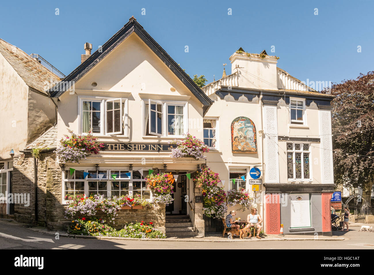 The Ship Inn, Fowey, south Cornwall, England Stock Photo - Alamy