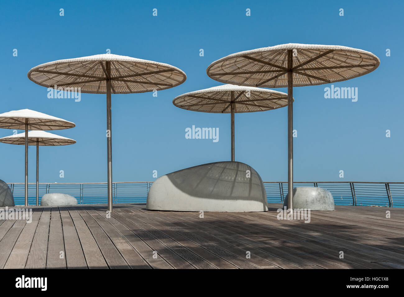 Israel, Tel Aviv-Yafo, promenade, tayelet Stock Photo - Alamy