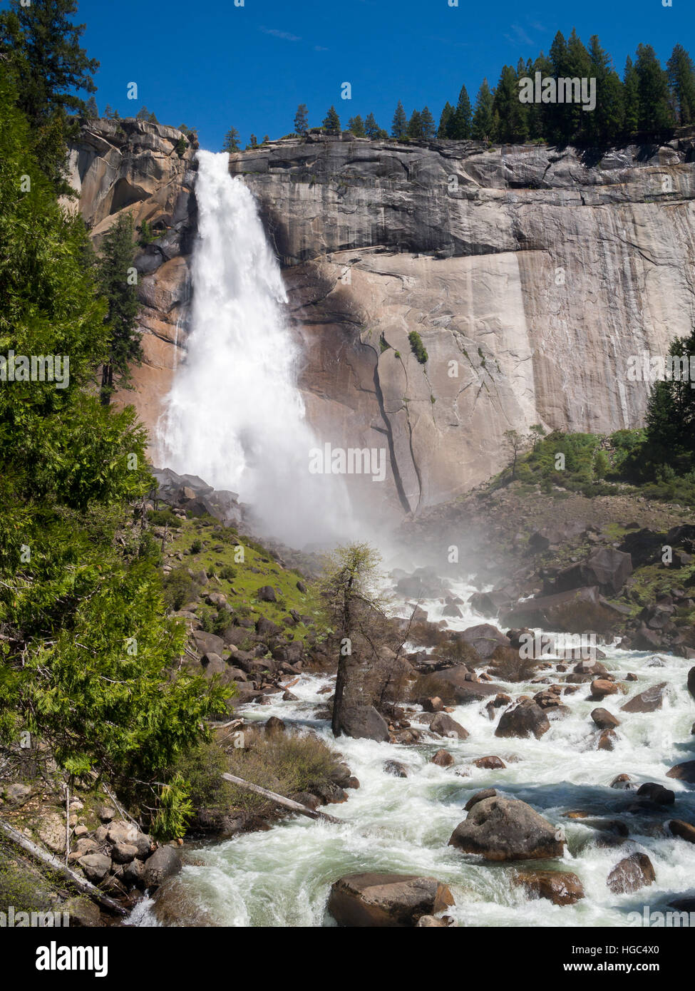 Nevada Falls general view Stock Photo - Alamy
