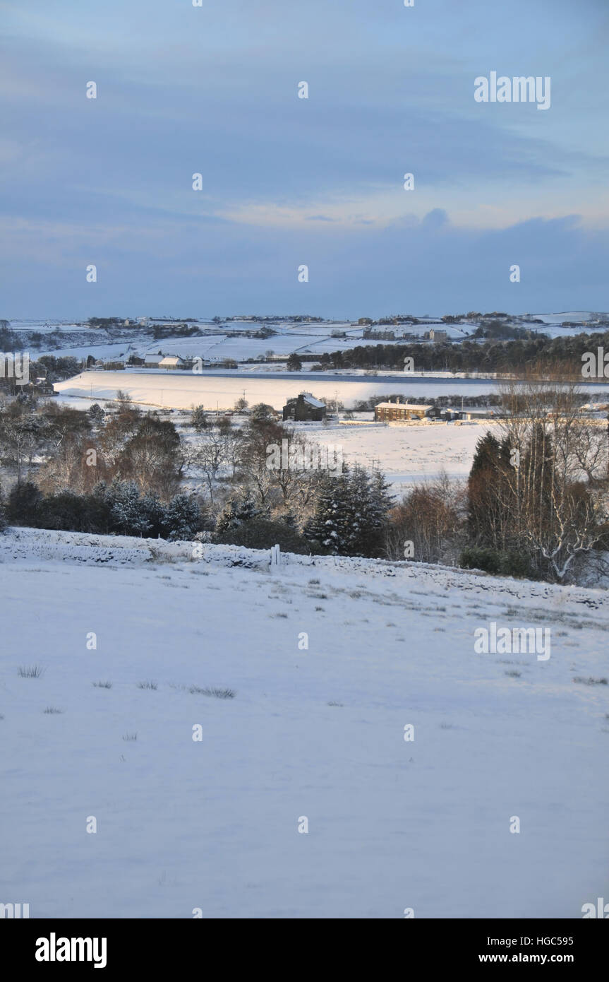 Mixenden reservoir hi-res stock photography and images - Alamy