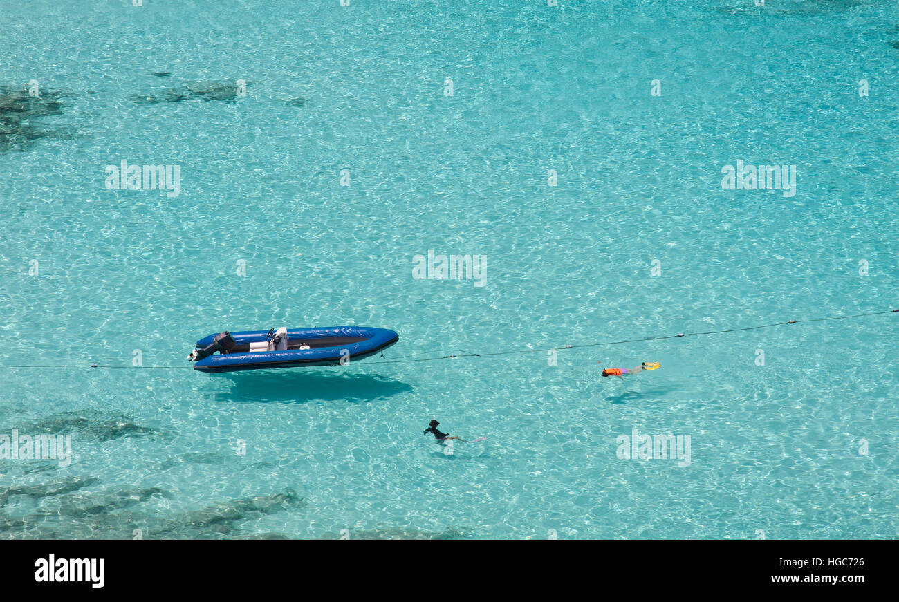 Inflatable boat at sea hi-res stock photography and images - Alamy