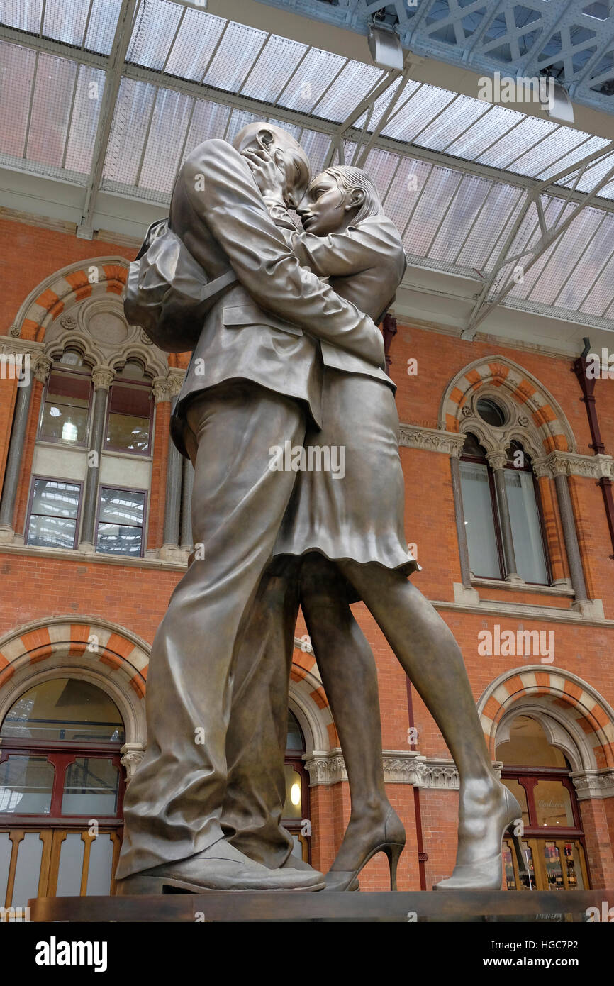 The Meeting Place sculpture by Paul Day, sometimes referred to as 'the ...
