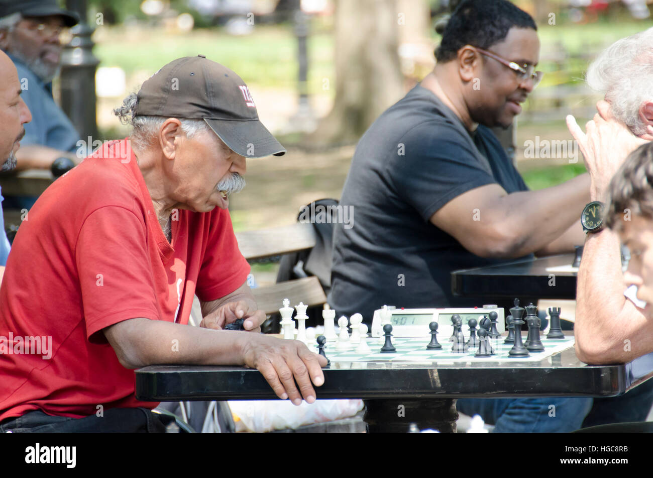 New york city washington park chess hi-res stock photography and images ...