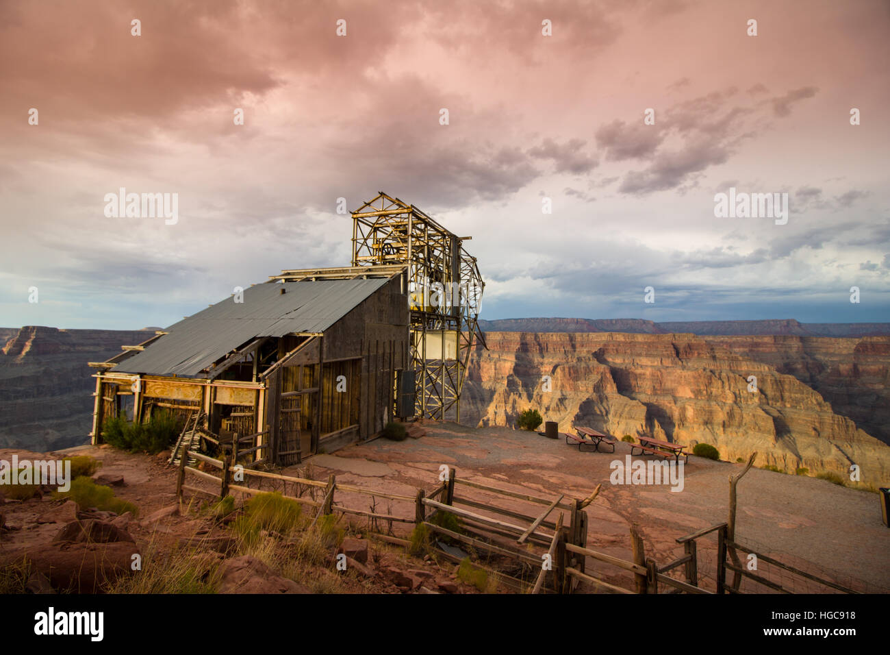 Abandoned building at the Grand Canyon Stock Photo - Alamy