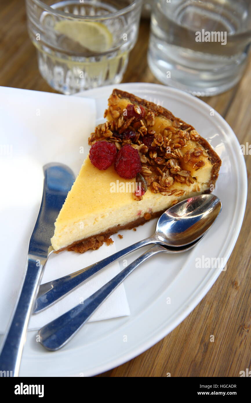 Cheese cake hi-res stock photography and images - Alamy