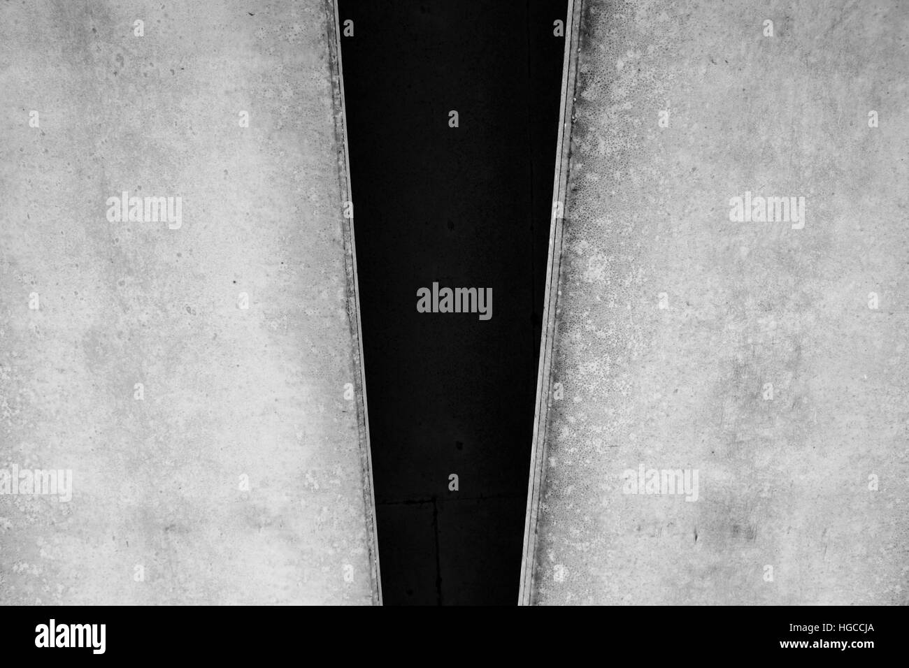 Looking under the bridge Black and White Stock Photos & Images - Alamy