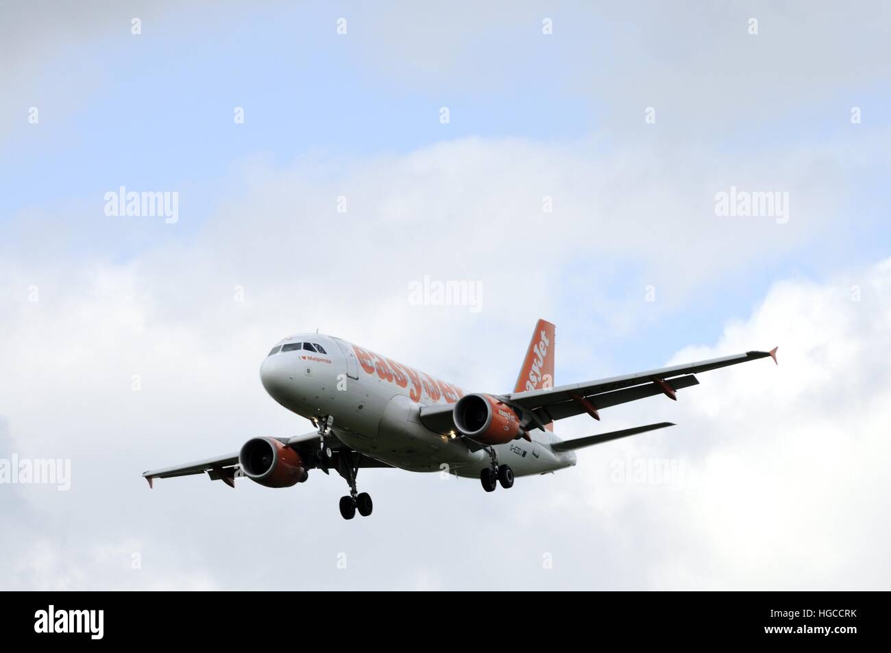 Passenger aircraft in landing cofiguration hi-res stock photography and ...