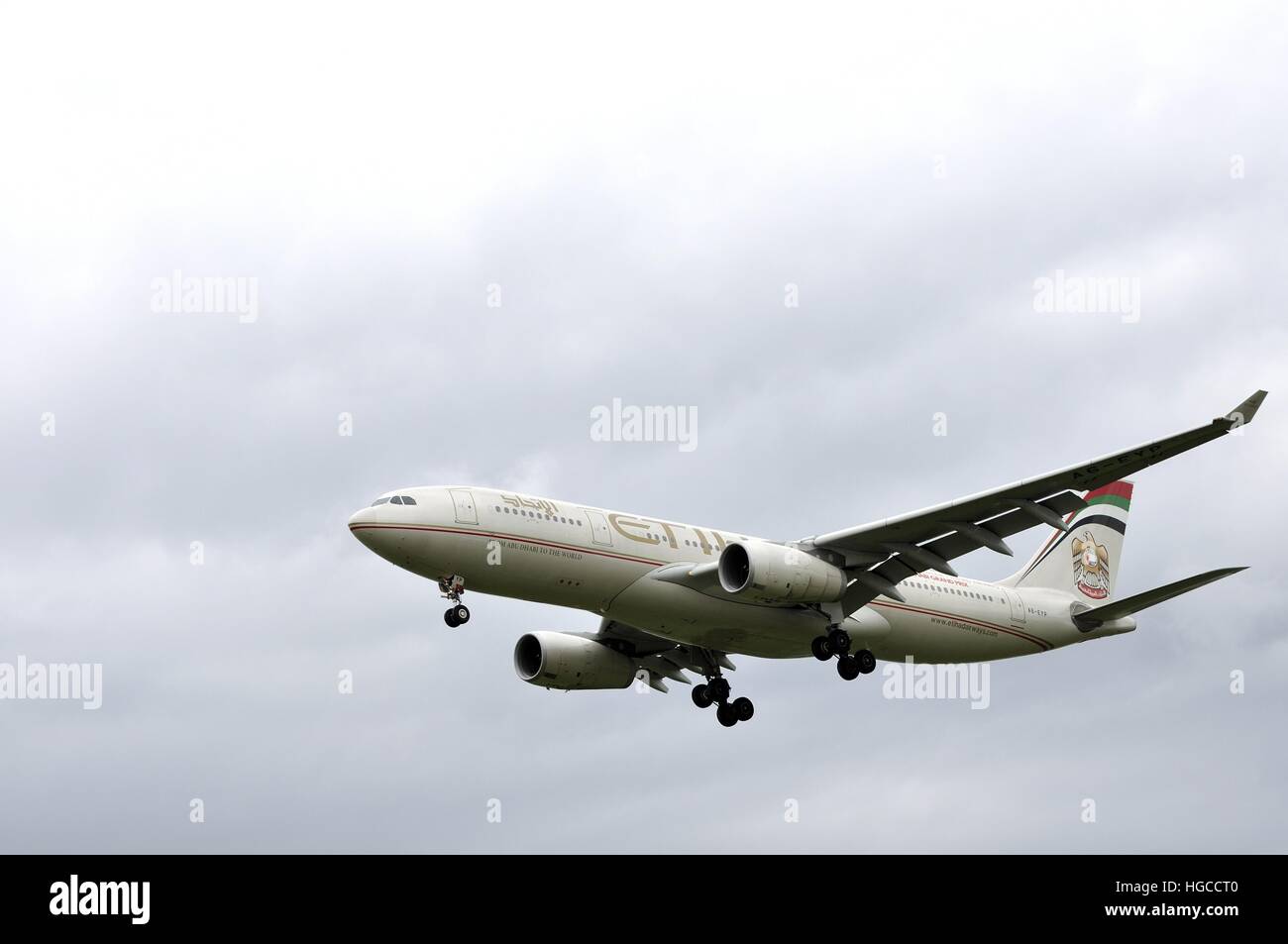 Etihad jet side Stock Photo - Alamy