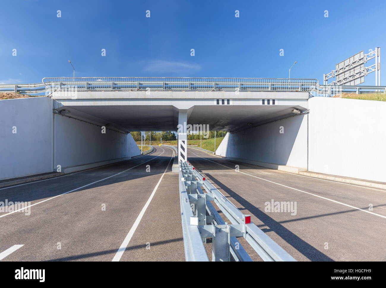 Viaduct through the empty road Stock Photo - Alamy