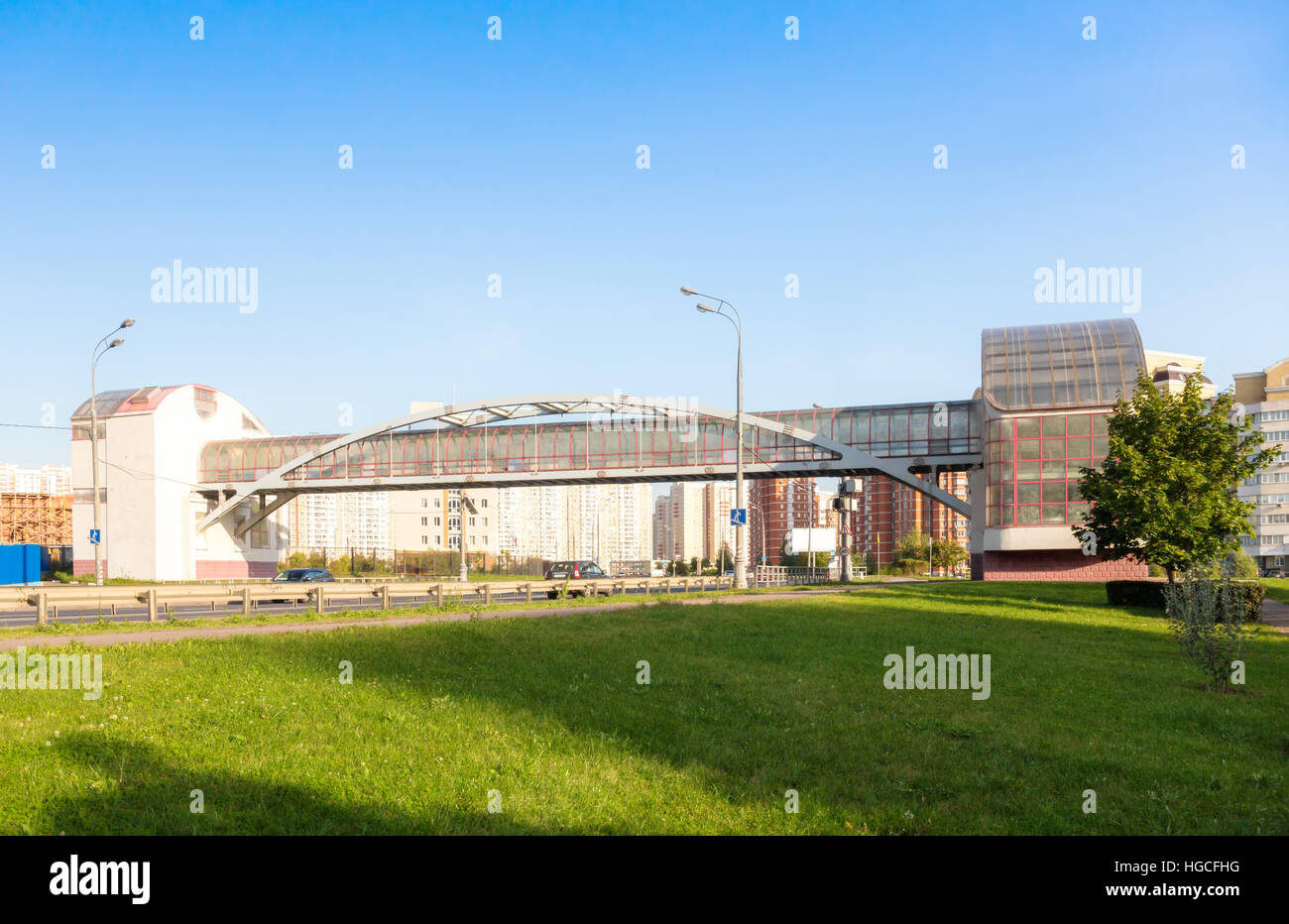 Glazed pedestrian bridge hi-res stock photography and images - Alamy