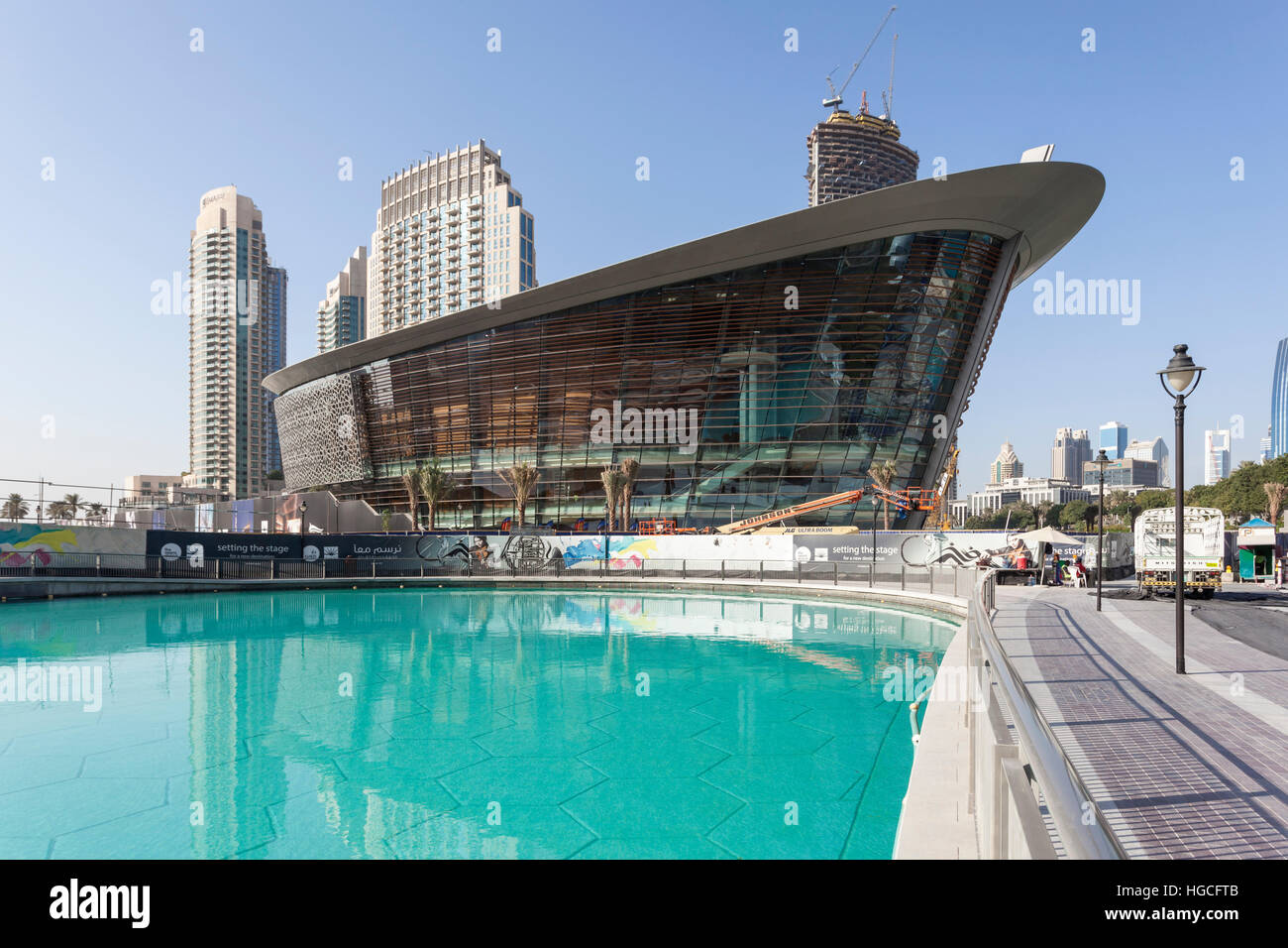 The new Dubai Opera House Stock Photo - Alamy