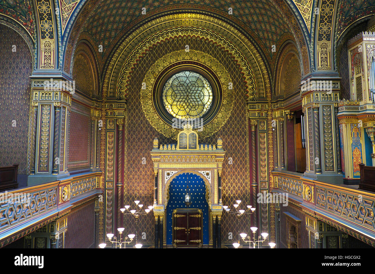 Interior of Spanish Synagogue, Prague Stock Photo - Alamy