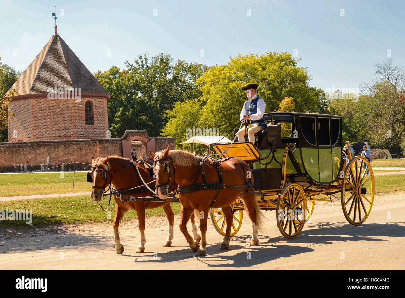Carriage and horses colonial williamsburg virginia hi-res stock ...