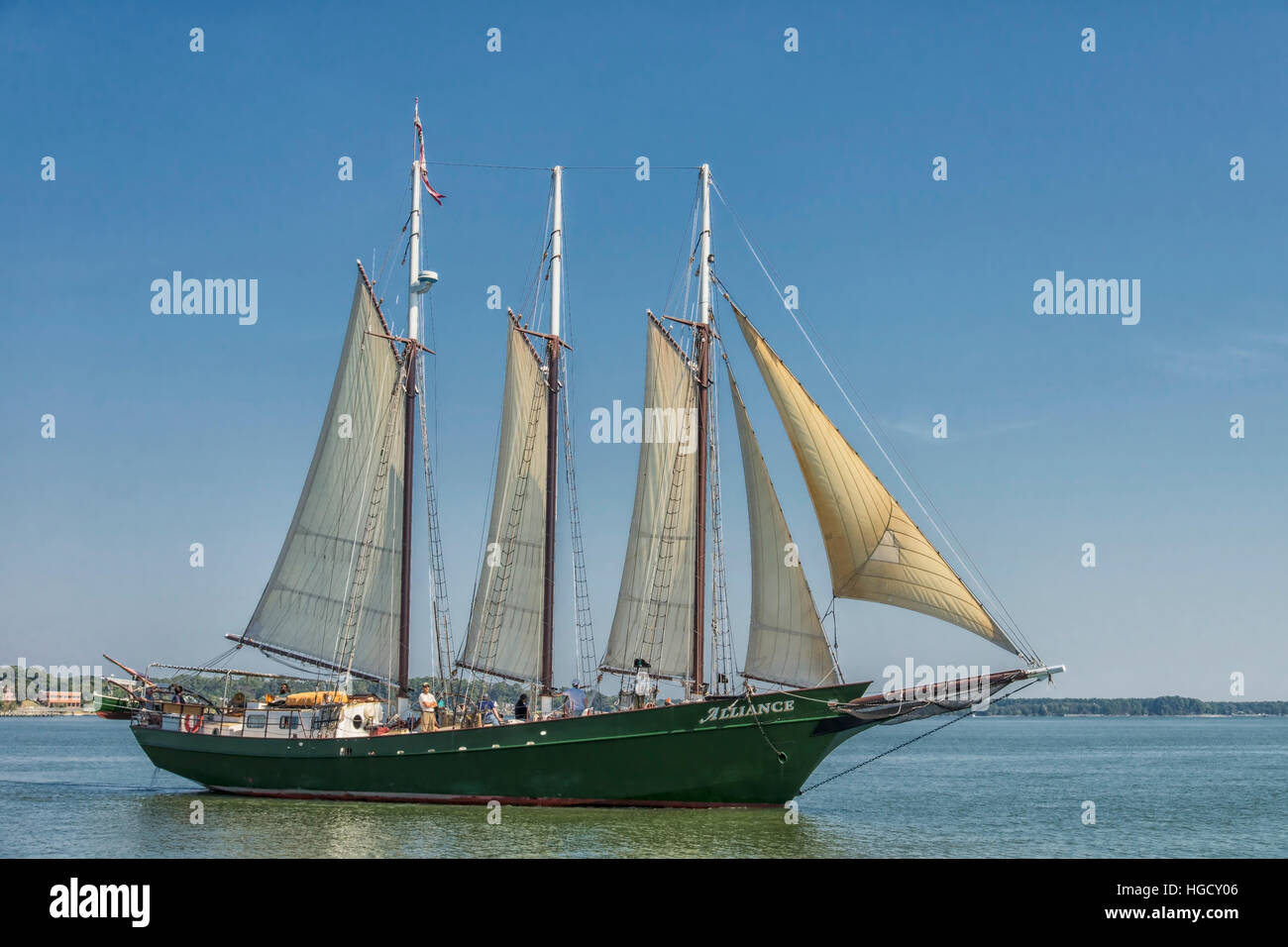 Schooner Alliance on James River Stock Photo - Alamy