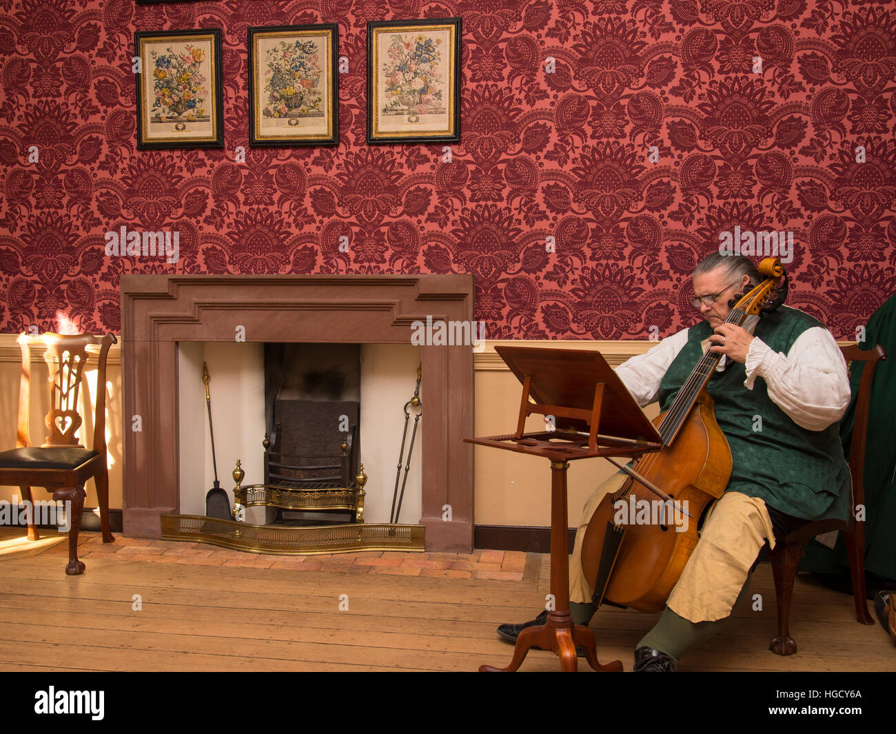 Colonial instrument hi-res stock photography and images - Alamy