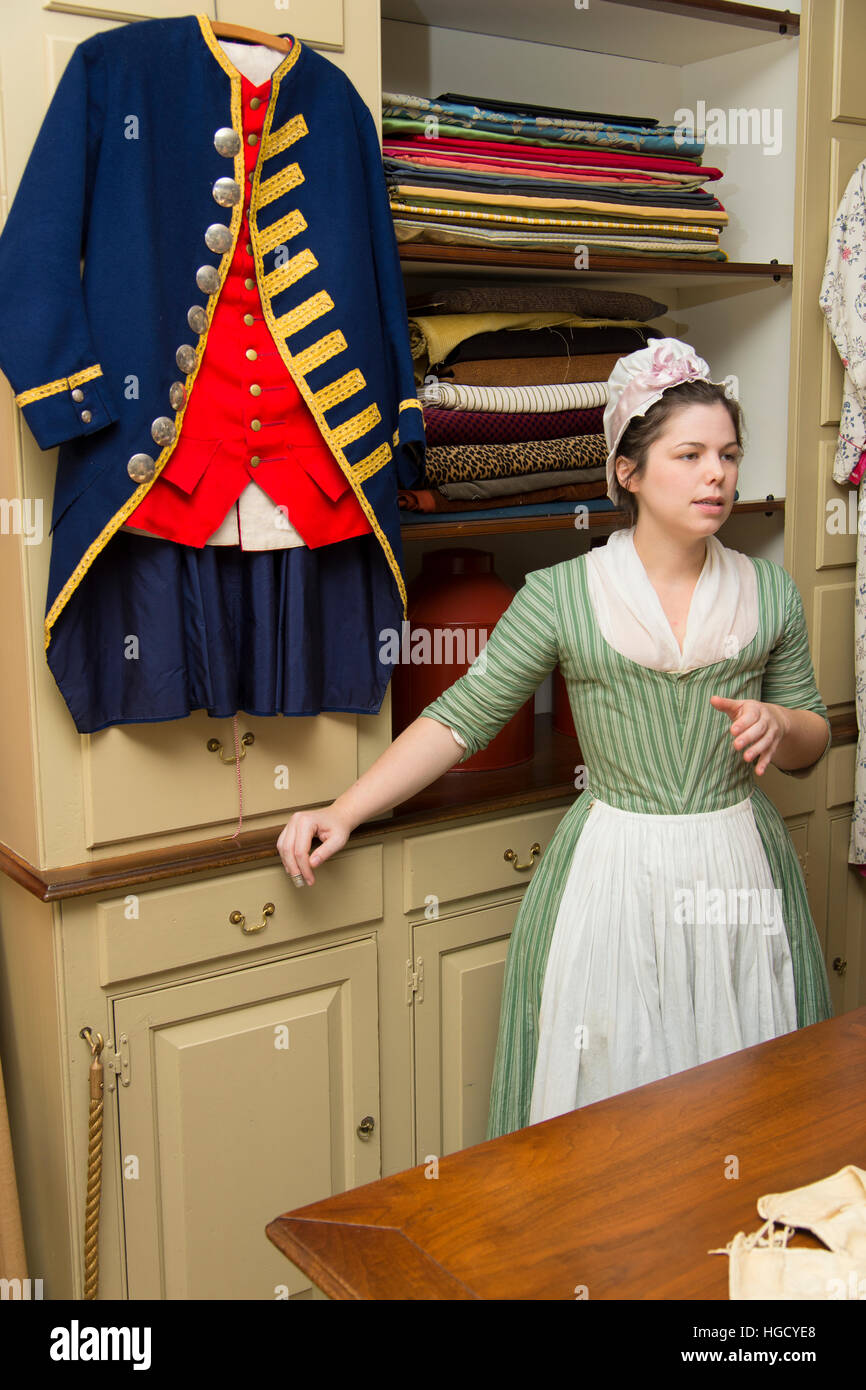 Colonial Williamsburg milliner shop Stock Photo - Alamy