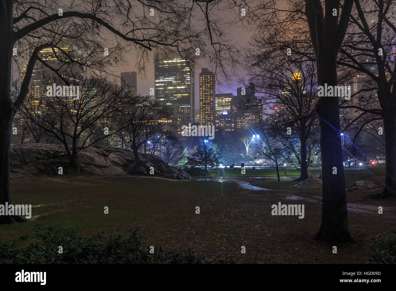 wollman rink ice skating in central park new york Stock Photo - Alamy