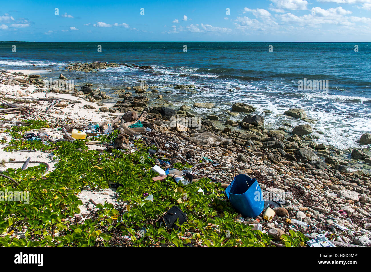 Mexico Coastline ocean Pollution Problem with plastic litter 9 Stock ...