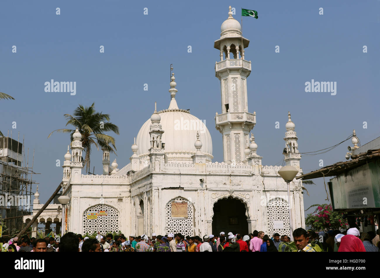 India haji ali mosque mumbai muslim hi-res stock photography and images ...