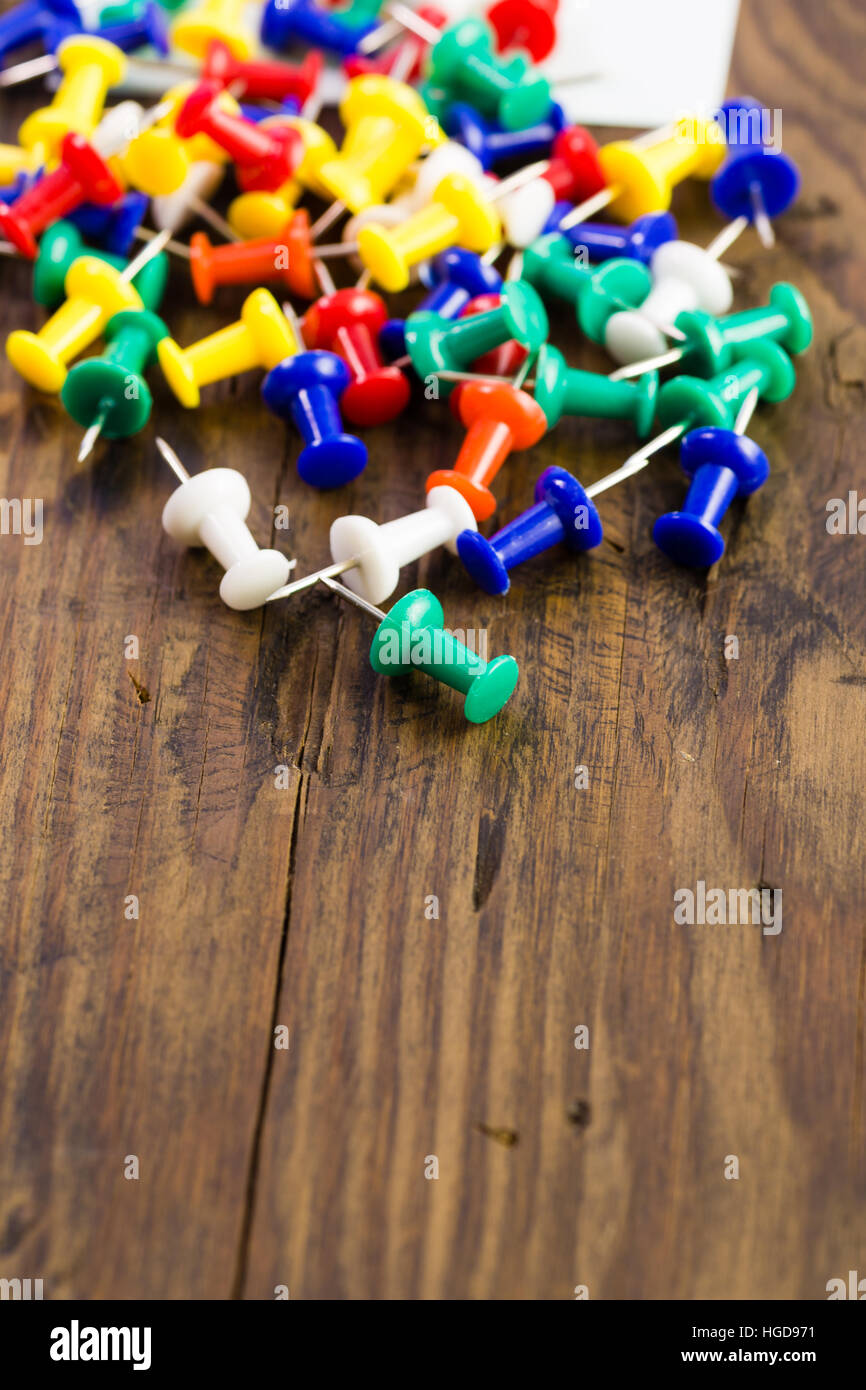 Thumbtack notepaper hi-res stock photography and images - Alamy