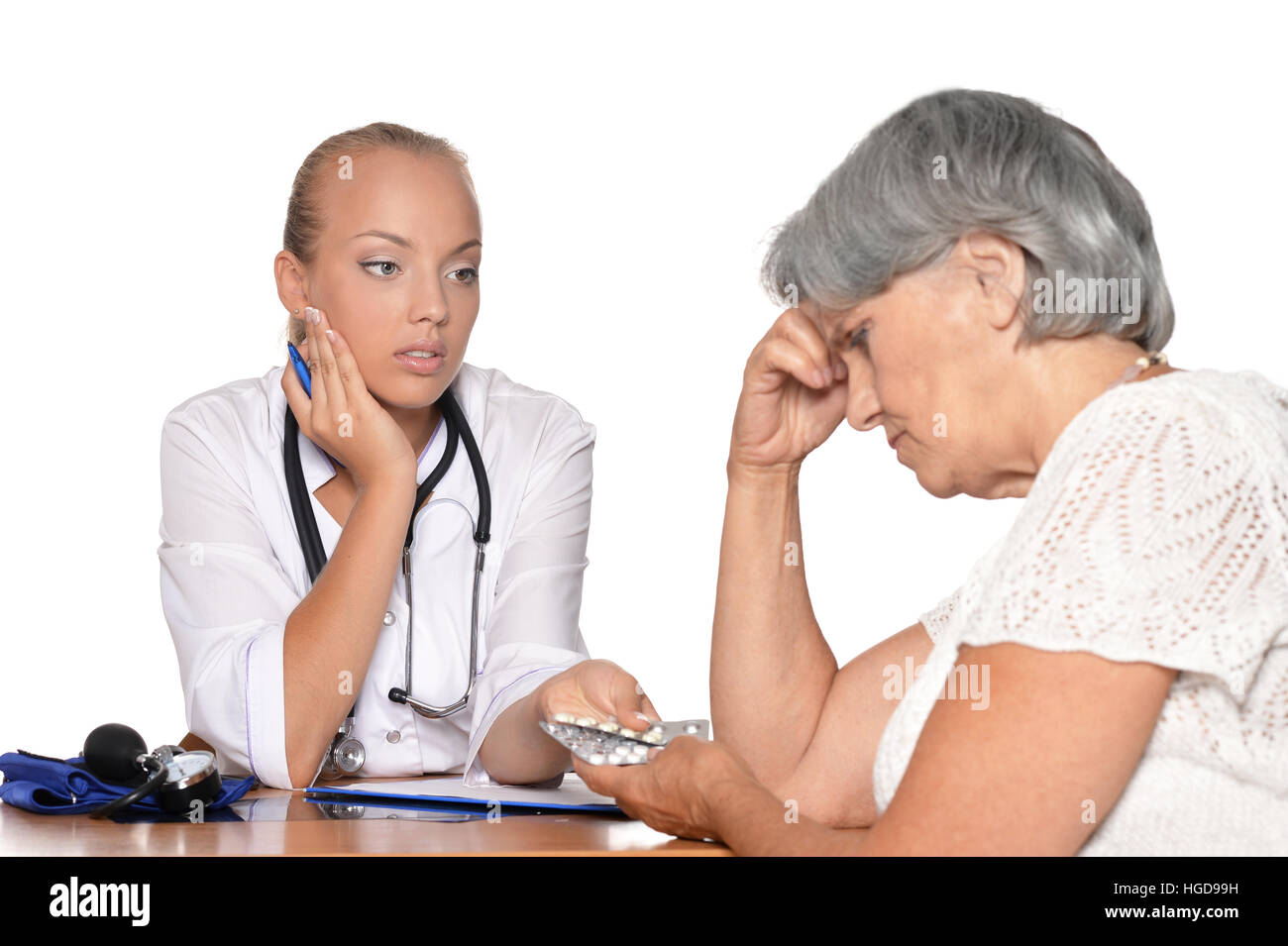 doctor give pills to her patient Stock Photo - Alamy