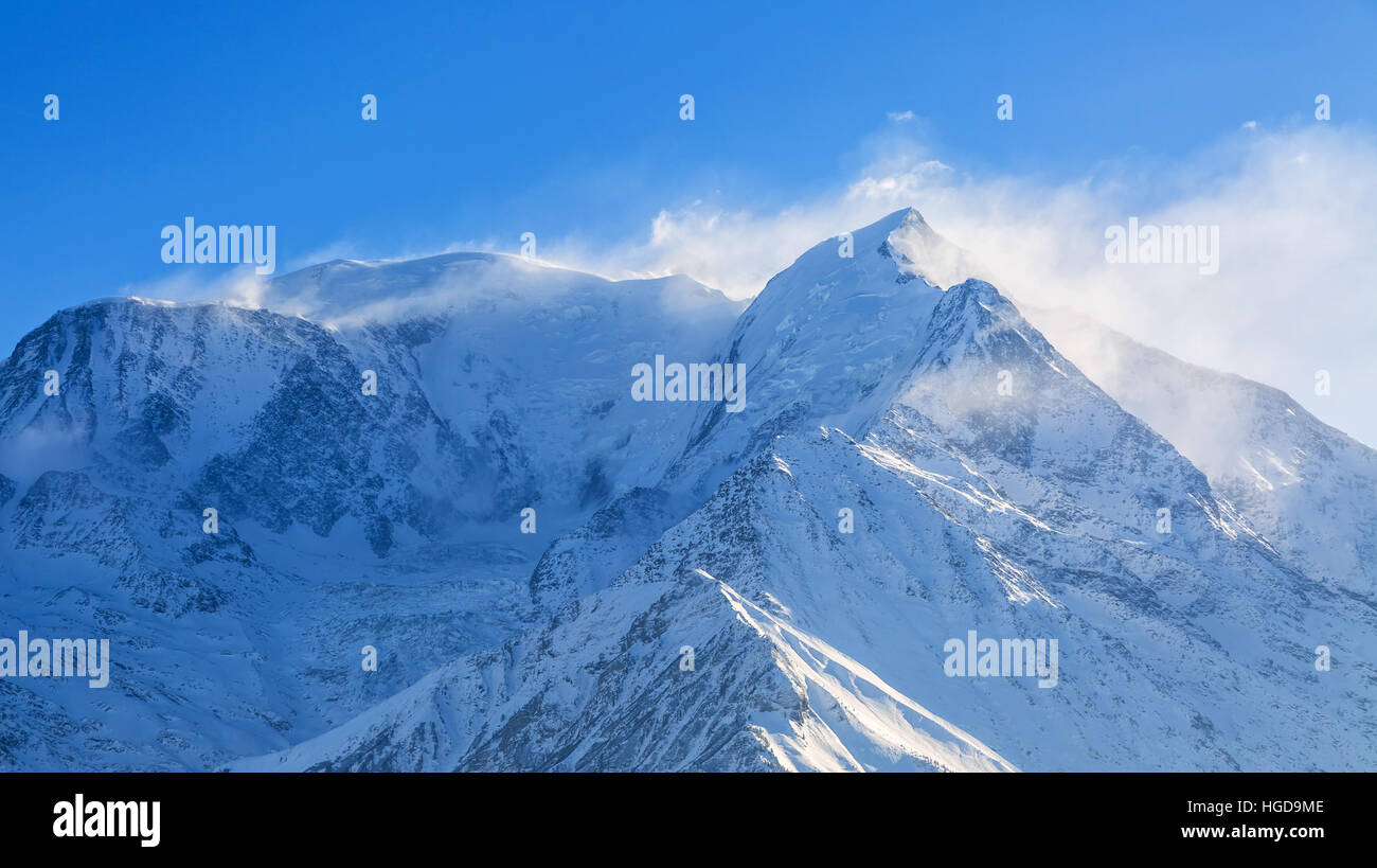 Blizzard on the highest European mountain peak, Mont Blanc Stock Photo ...