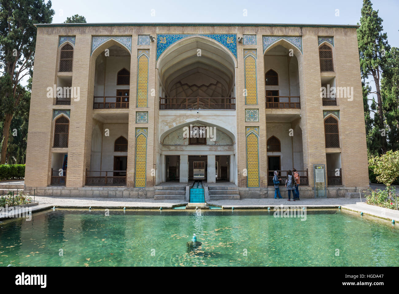 Courtyard of oldest extant Persian garden in Iran called Fin Garden ...