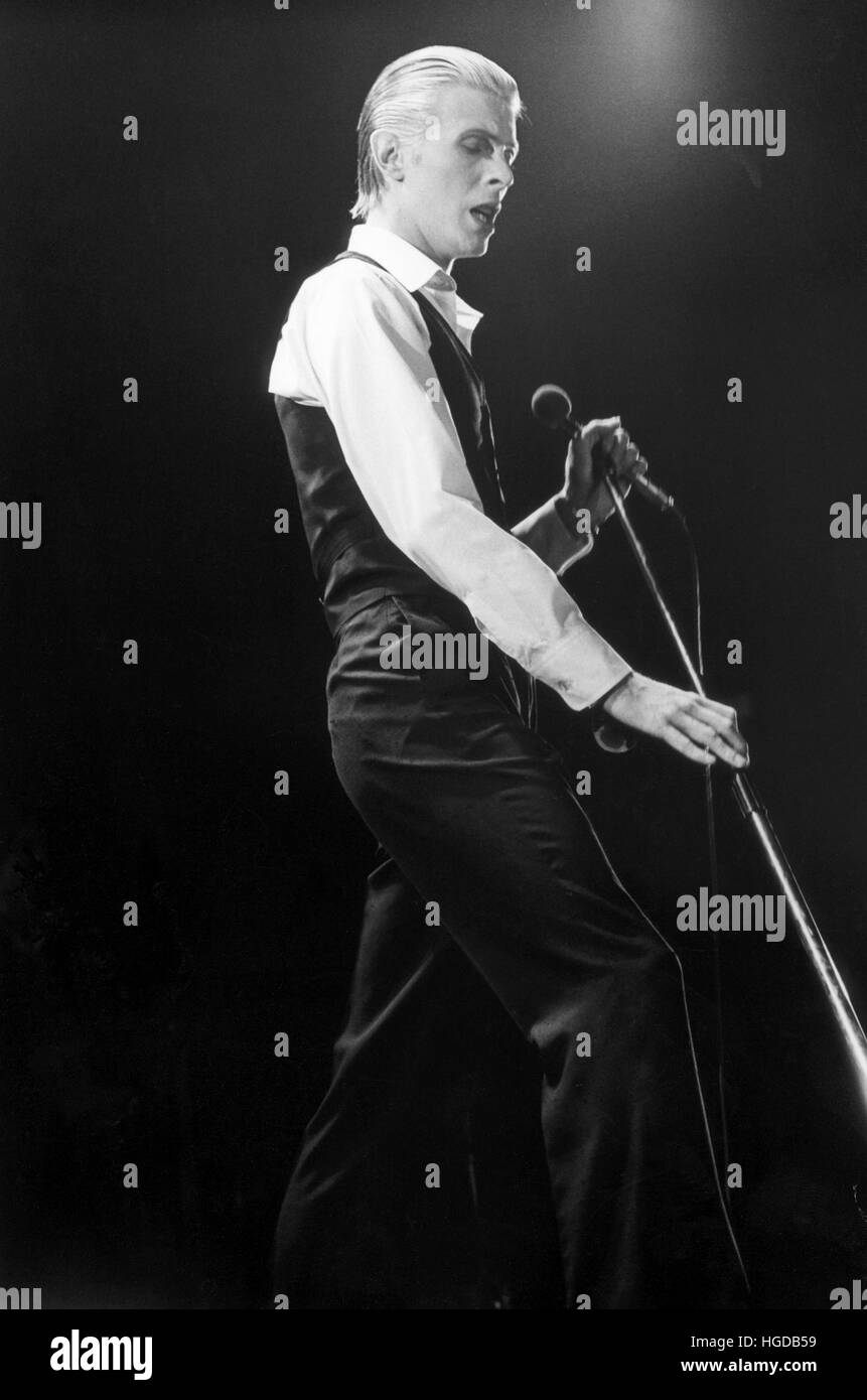 1970 songs hi-res stock photography and images - Alamy