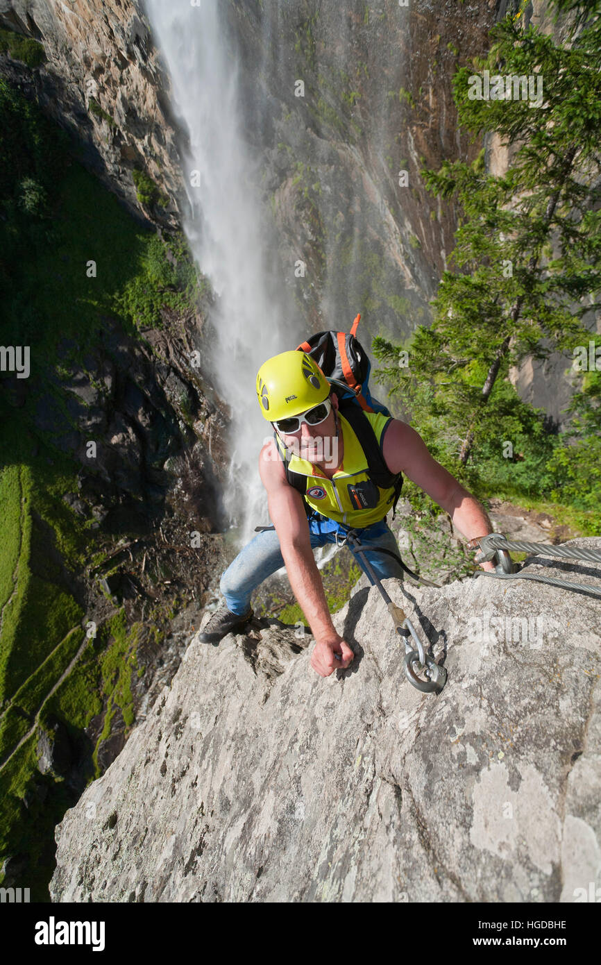 Climbing in the alps hi-res stock photography and images - Alamy