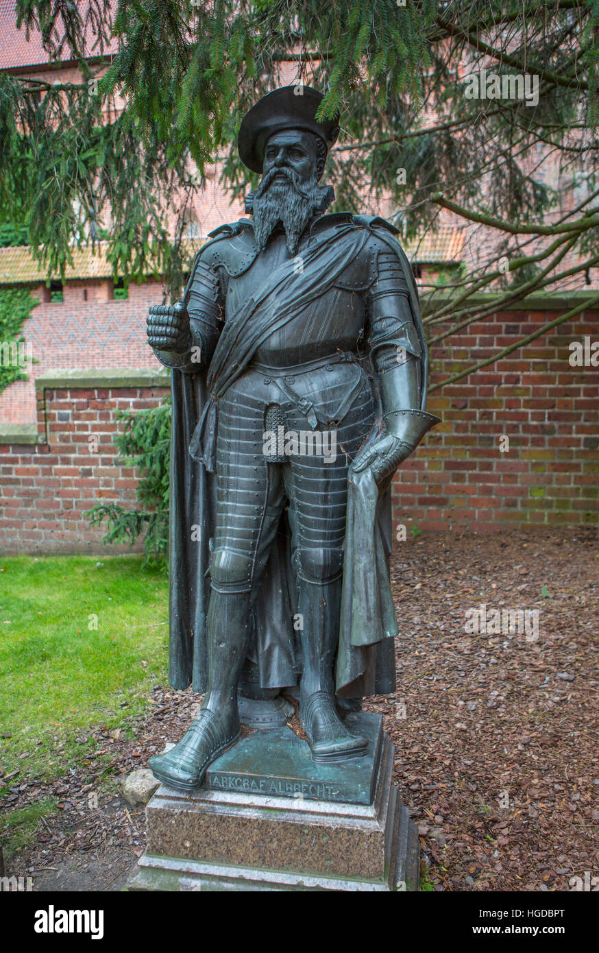 Teutonic Knight Monument at Malbork Castle in Marienburg Stock Photo ...
