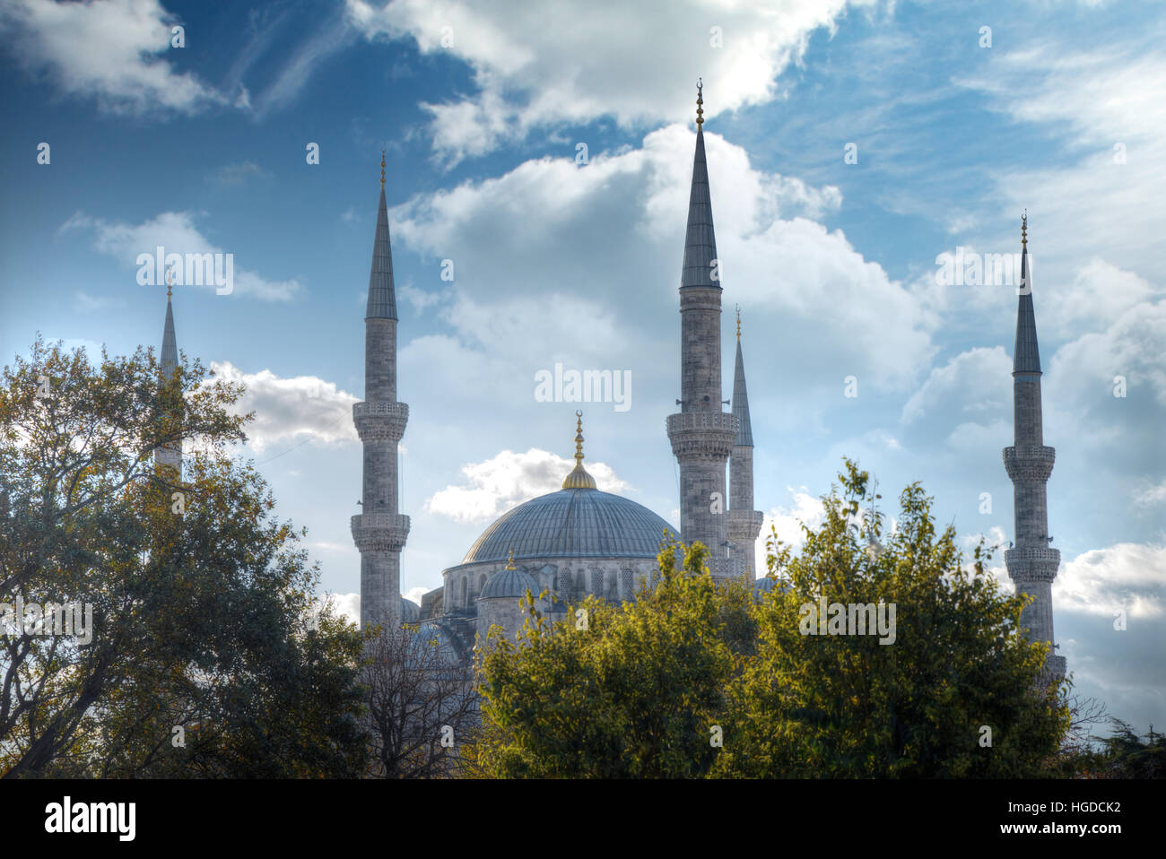 Istanbul blue sky hi-res stock photography and images - Alamy