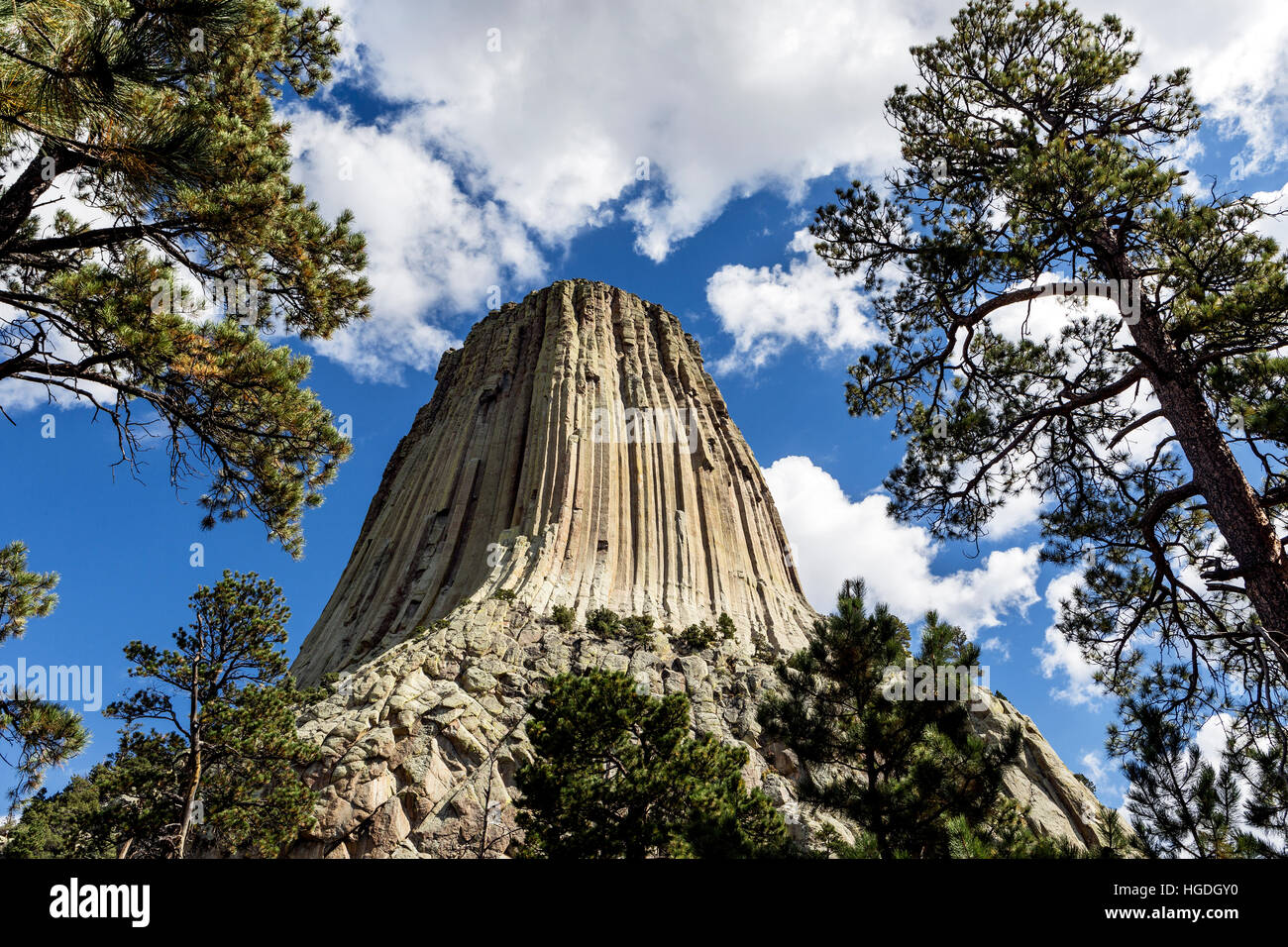 Devils tower hi-res stock photography and images - Alamy